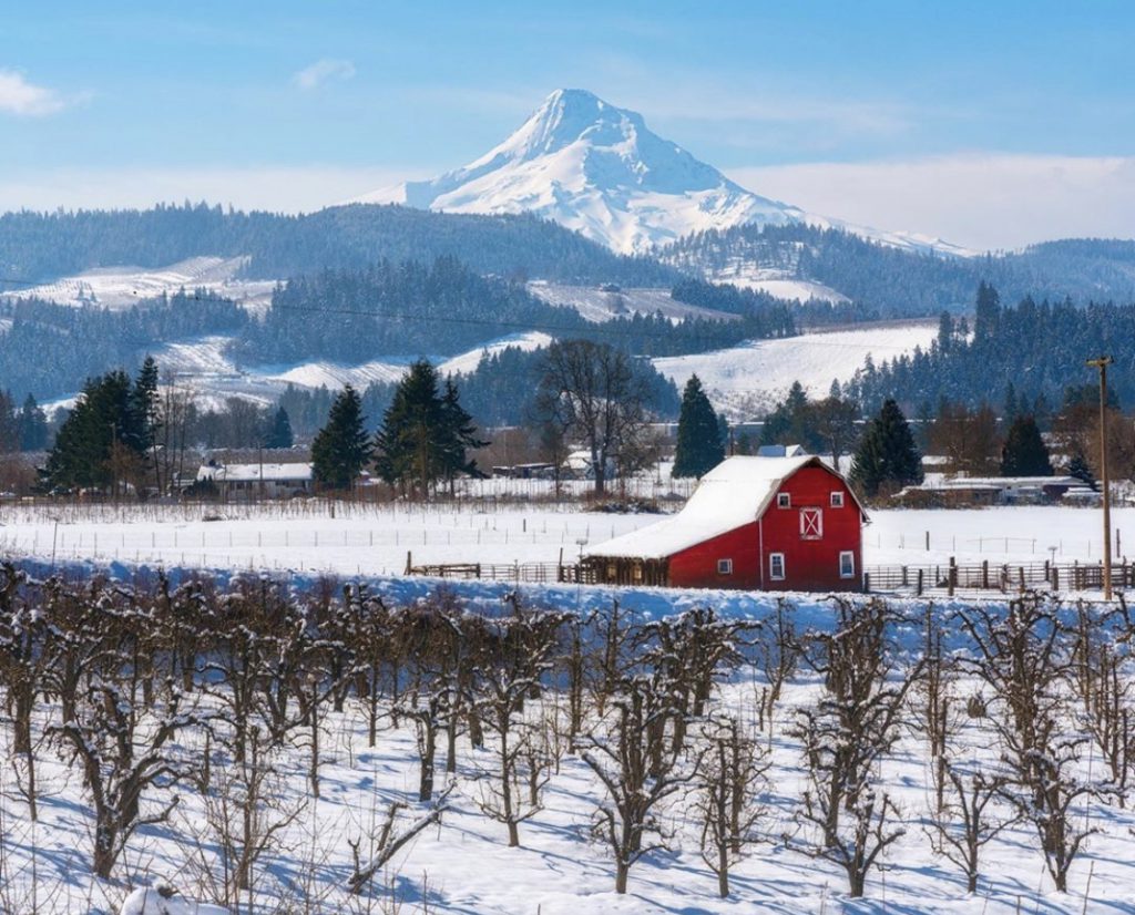 Spend The Holidays In Hood River - Visit Hood River