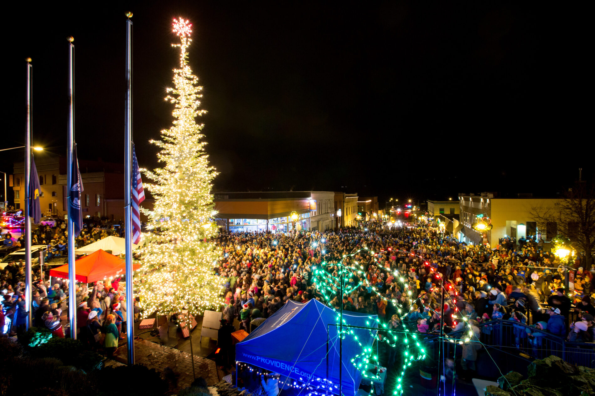 Spend The Holidays In Hood River - Visit Hood River